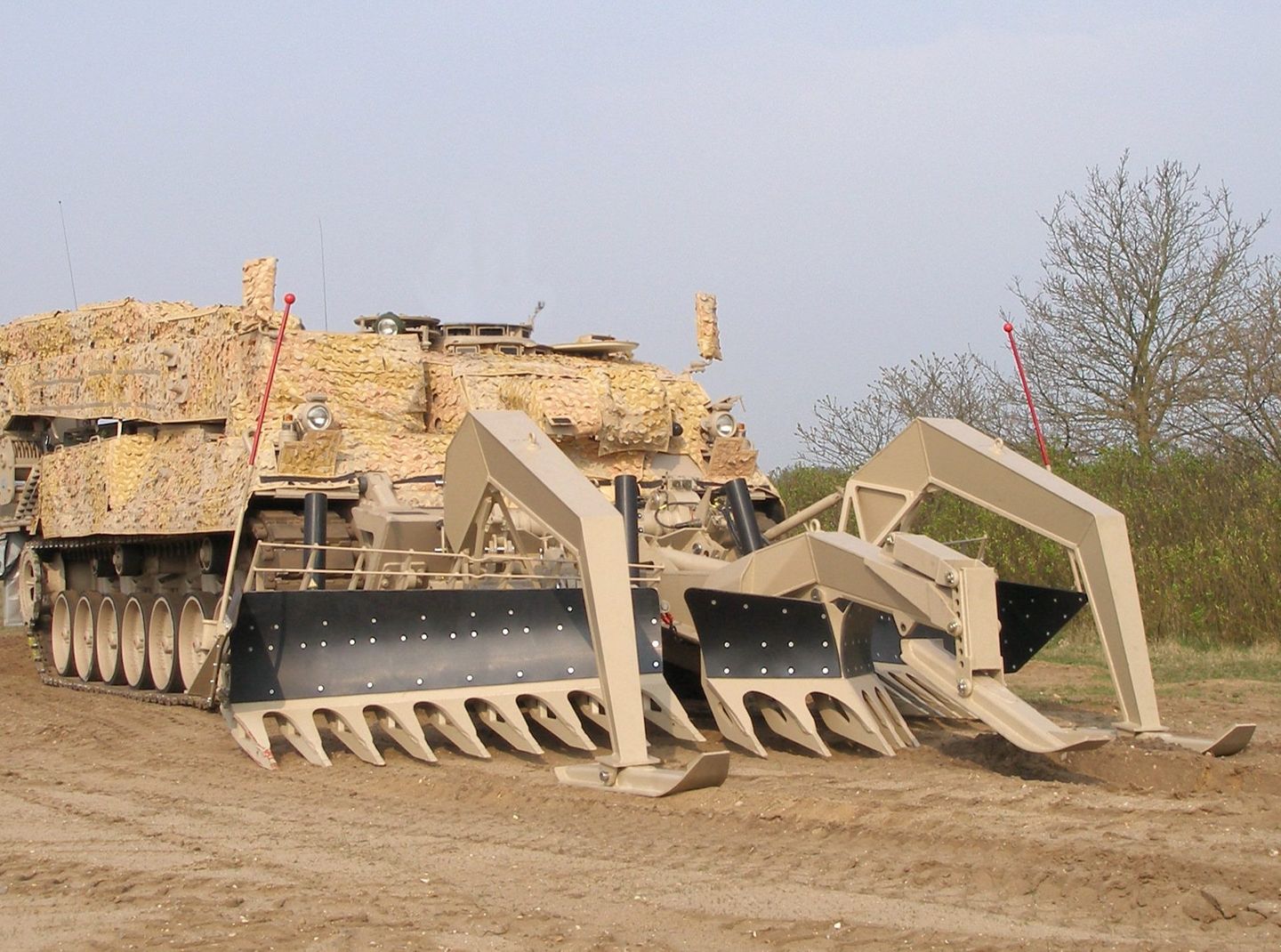 Panzer-Know-how– das sind die Unterschiede zwischen MBT, APC und IFV ...