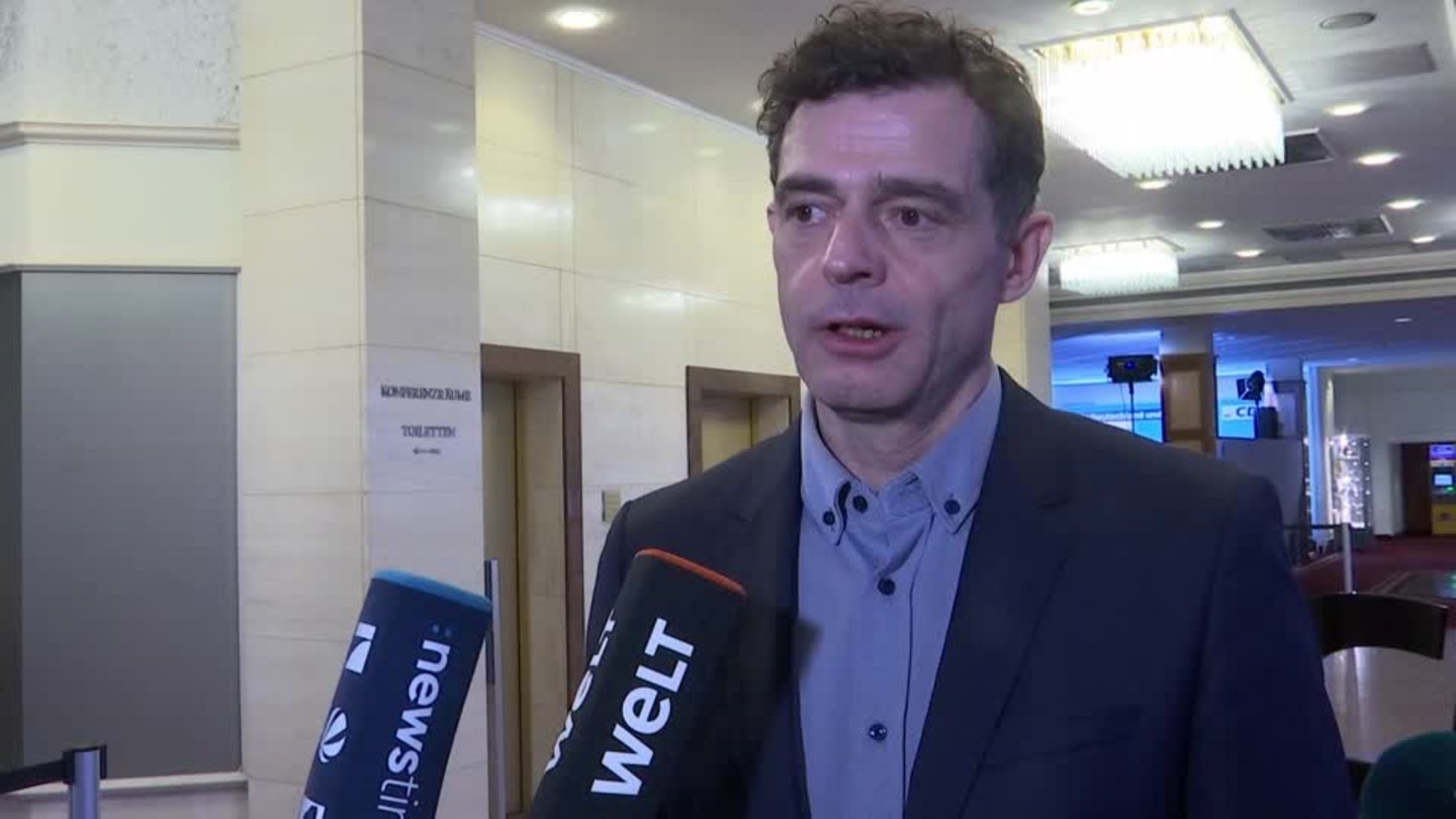 Video: CDU-Vorstandsmitglied Mohring: Wir sind die wirkliche ...