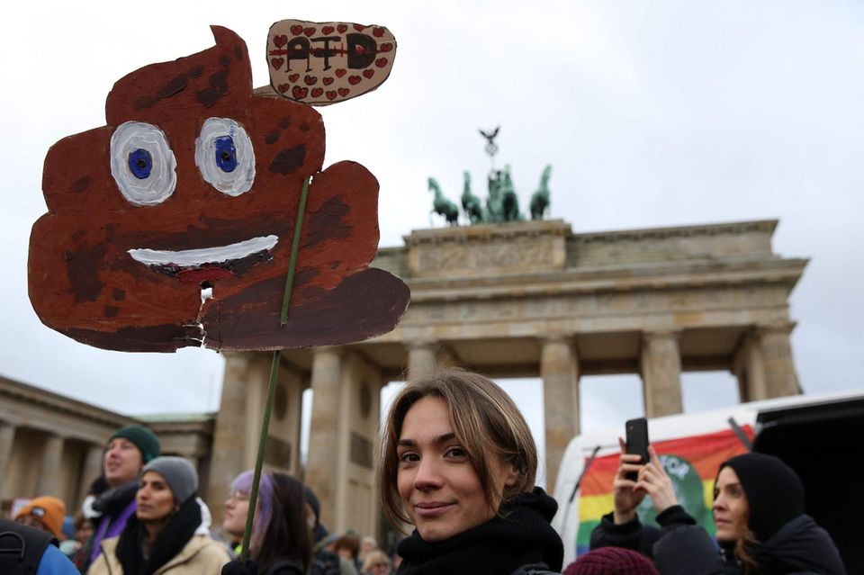 Gegen AfD und Co.: Zehntausende demonstrieren gegen Rechts | STERN.de