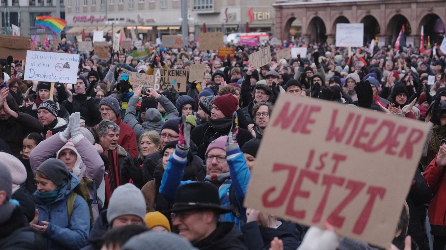 Demonstration