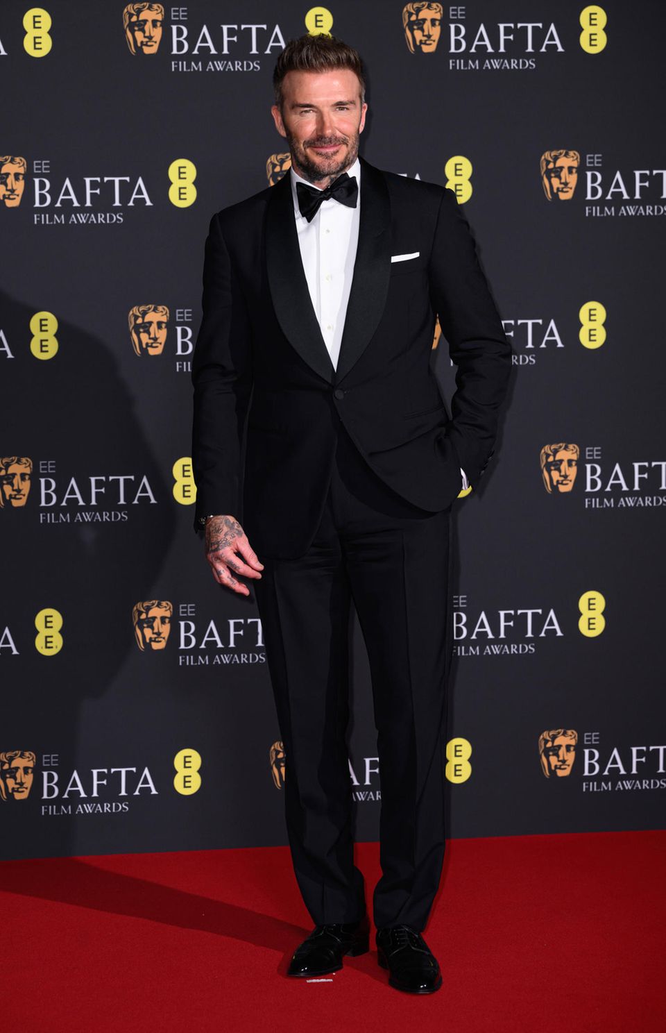 BAFTA Awards 2024: Die schönsten Looks von Margot Robbie bis Prinz ...
