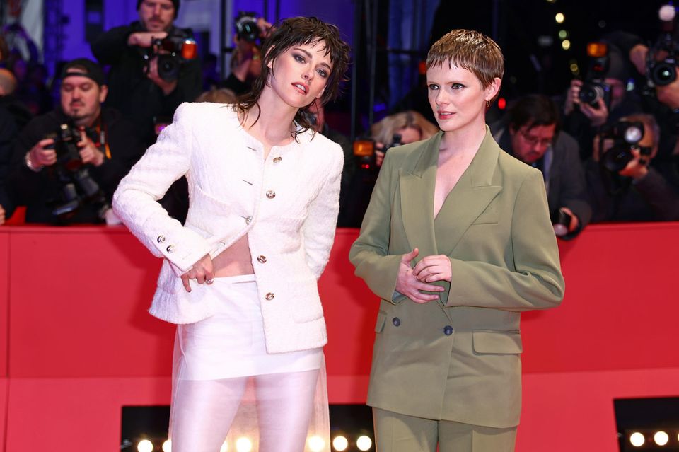 Von Amanda Seyfried bis Sharon Stone: Die aufregendsten Looks der ...