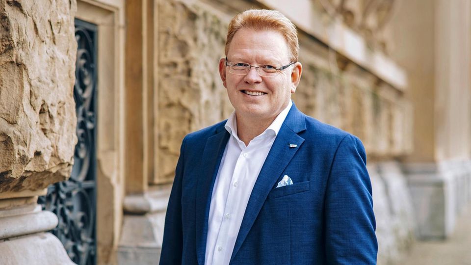 Andreas Hollstein wurde 2017 niedergestochen: So geht es ihm heute ...