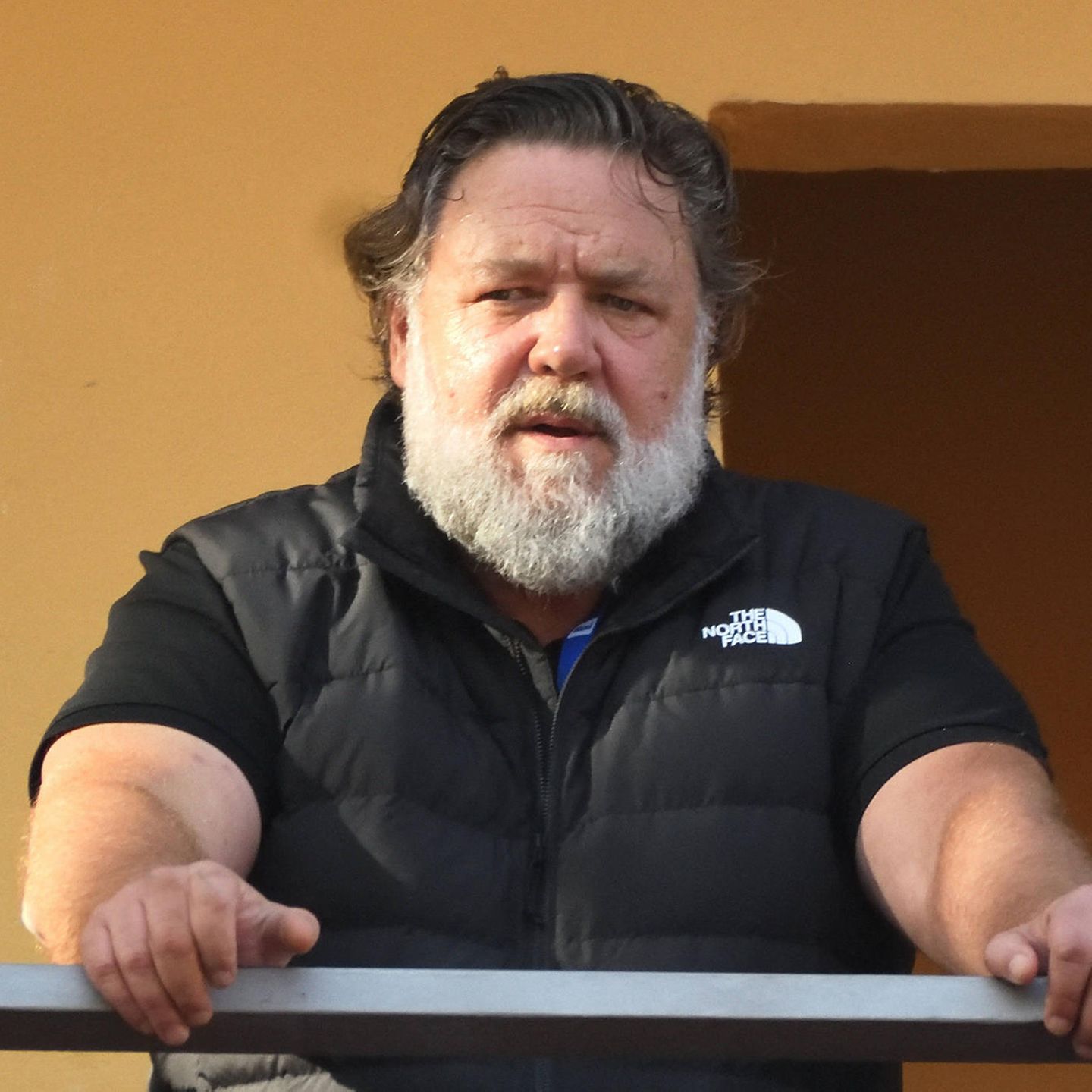 Russell Crowe 2024 Oscars Russell Crowe Shaves For The First Time In A