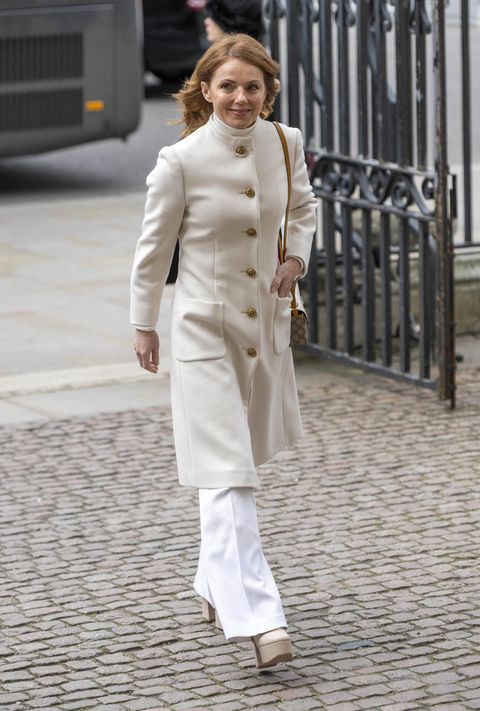 Geri Halliwell: Vom Spice Girl im Union Jack zur eleganten Lady in Weiß ...