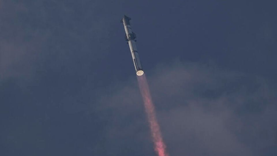 SpaceX-Rakete Starship offenbar auch bei drittem Testflug abgestürzt ...