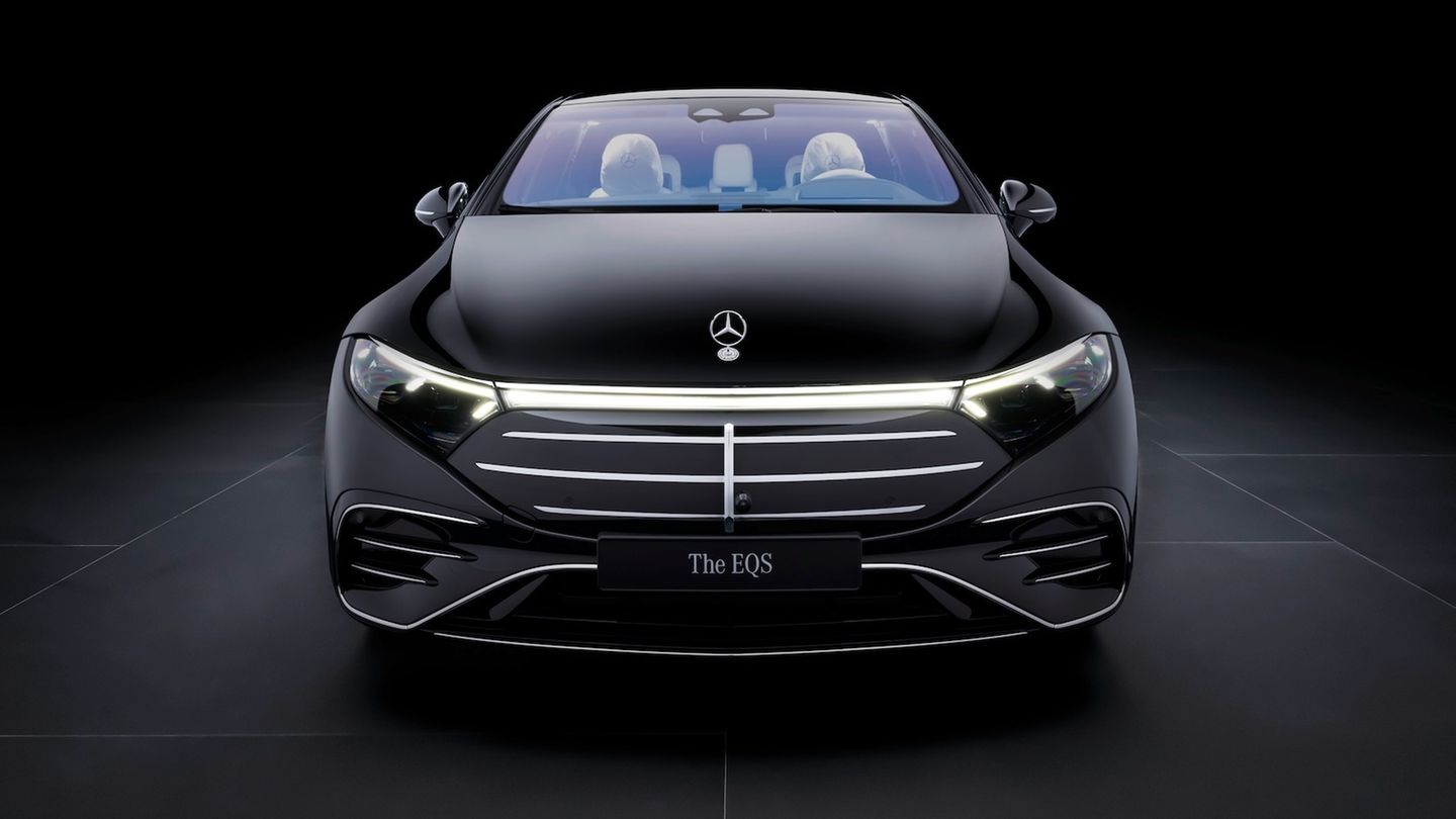 Mercedes Zeigt Luxus Elektroauto Eqs Mit Frischem Design Stern De
