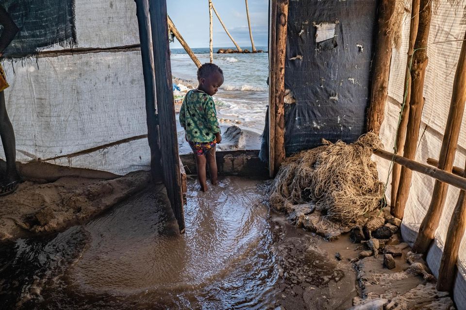 Lost Paradise: Wie die Insel Nyangai allmählich im Meer versinkt | STERN.de
