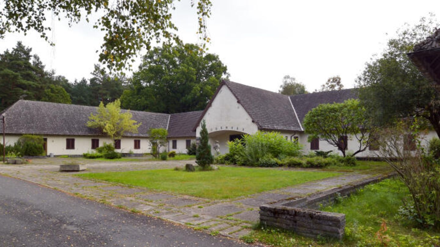 Joseph Goebbels: Berlin will seine Ex-Villa am Bogensee verschenken ...