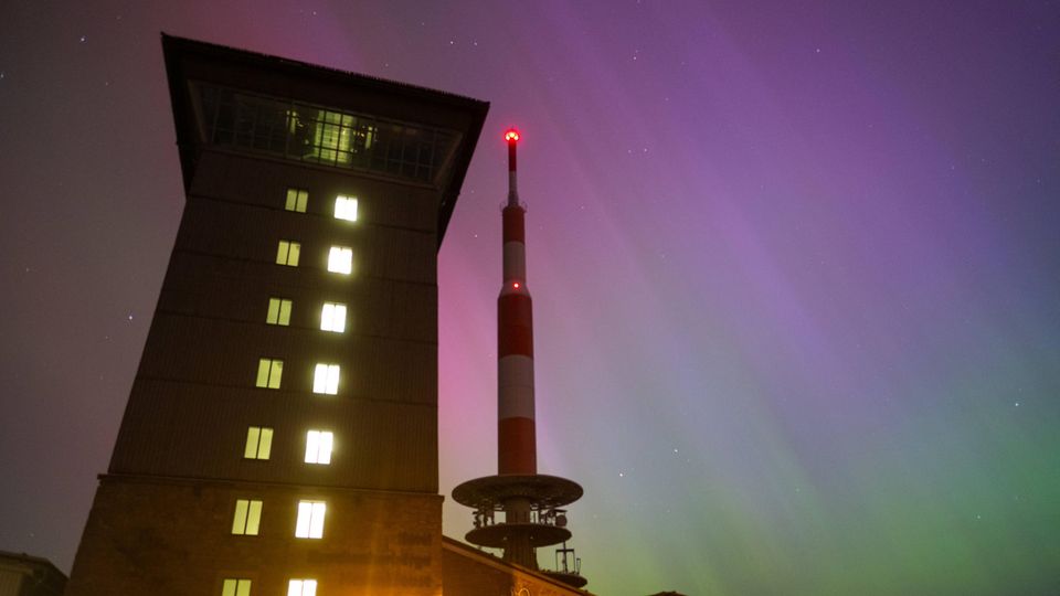 Der Sonnensturm über Deutschland in Bildern: spektakuläres Lichtspiel | STERN.de