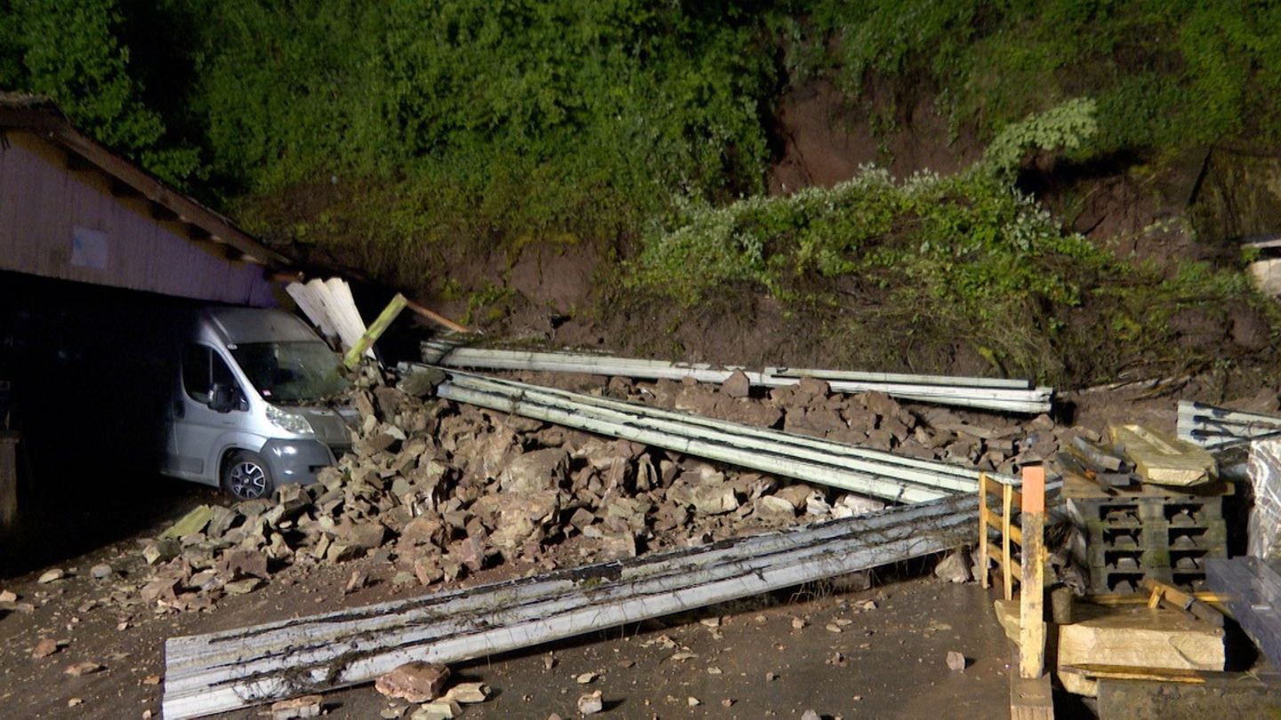 Hochwasser: "Saarland seit rund 36 Stunden im Ausnahmezustand" | STERN.de