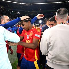Lionel Messi und Lamine Yamal: Die Geschichte hinter dem Bade-Foto ...