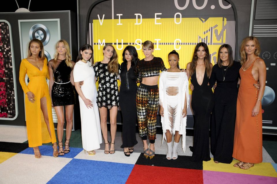 Lena Meyer Landrut, Charlotte Roche und Co: Dies Promis sind befreundet ...