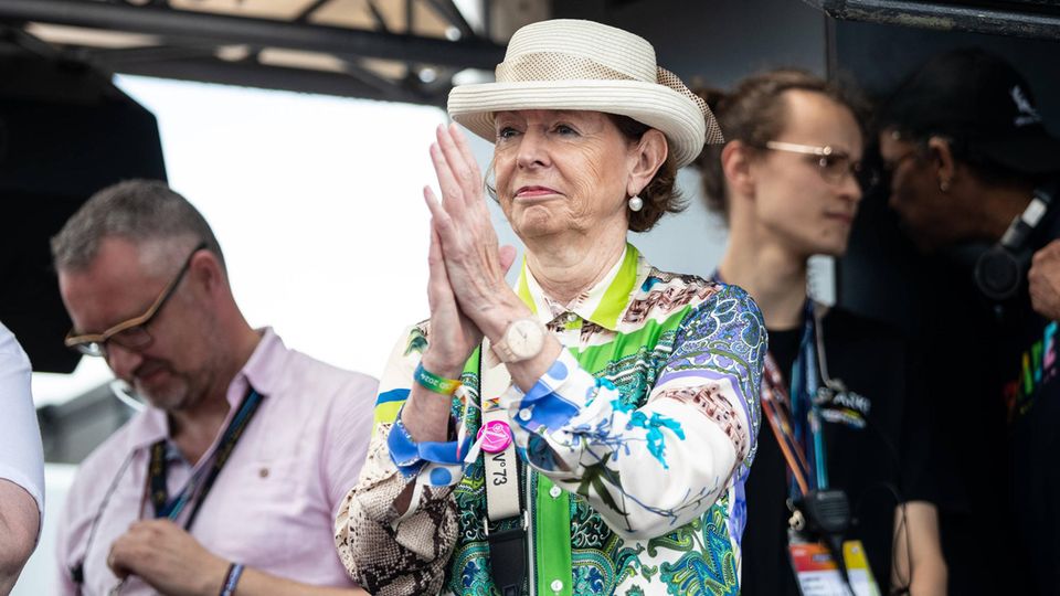 CSD in Köln: Bill und Tom Kaulitz feiern mit – die schönsten Bilder ...
