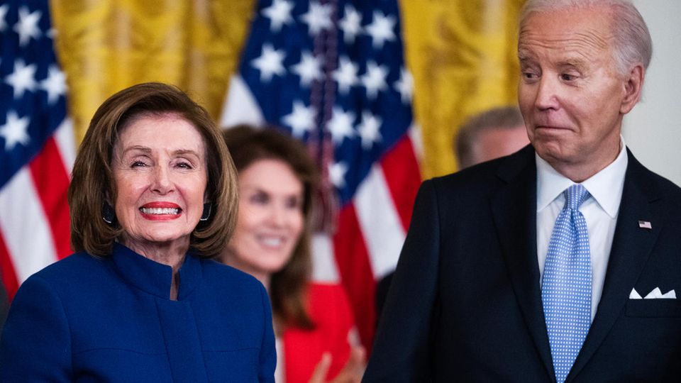 Nancy Pelosi: Wie die 84-Jährige Joe Biden zum Aufgeben brachte | STERN.de Nancy Pelosi: Wie die 84-Jährige Joe Biden zum Aufgeben brachte | STERN.de