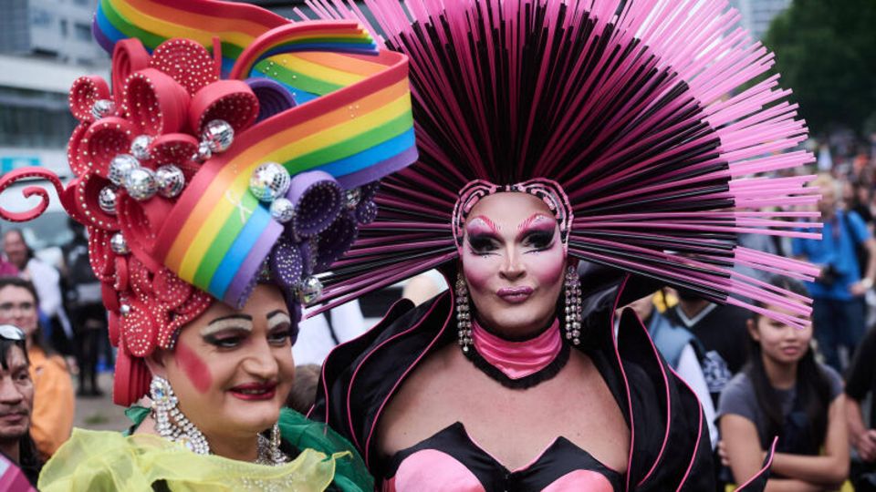 CSD in Berlin: die schönsten Bilder des Regenbogen-Spektakels | STERN.de