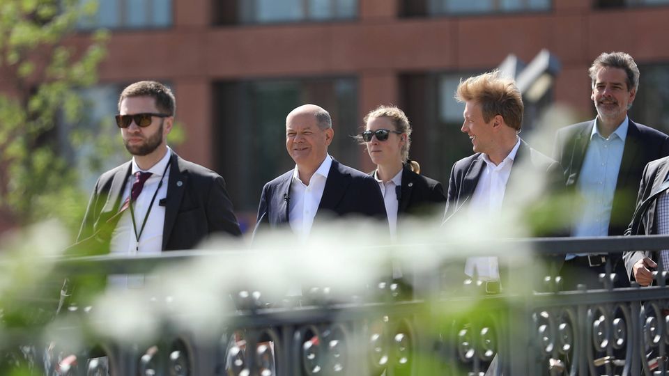 BKA sucht neue Personenschützer: So wird man Bodyguard | STERN.de