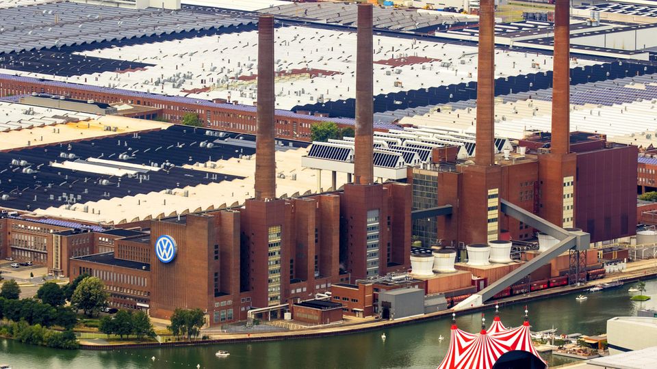 Stellenabbau bei VW, Werke, Gehälter: So geht es bei Volkswagen weiter | STERN.de