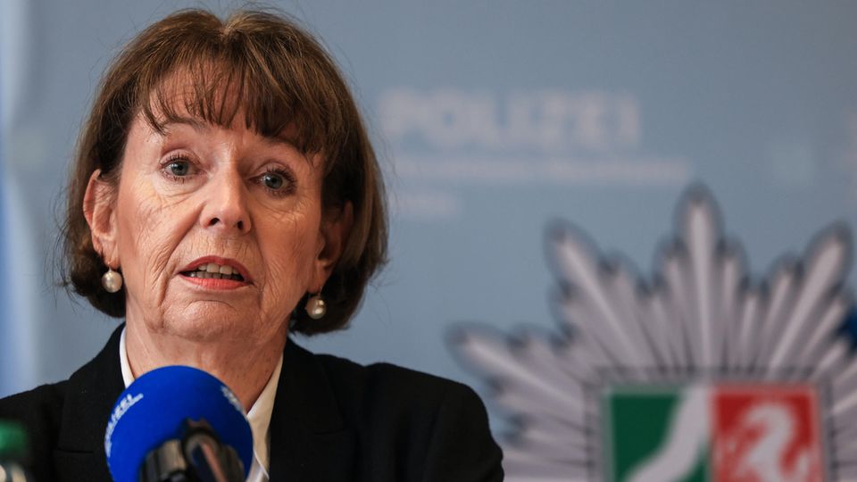 Henriette Reker: Kölner Oberbürgermeisterin zum Drogenkrieg | STERN.de