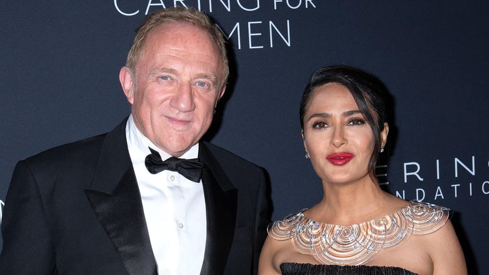 Salma Hayek spricht über das Geld ihres Mannes François-Henri Pinault ...