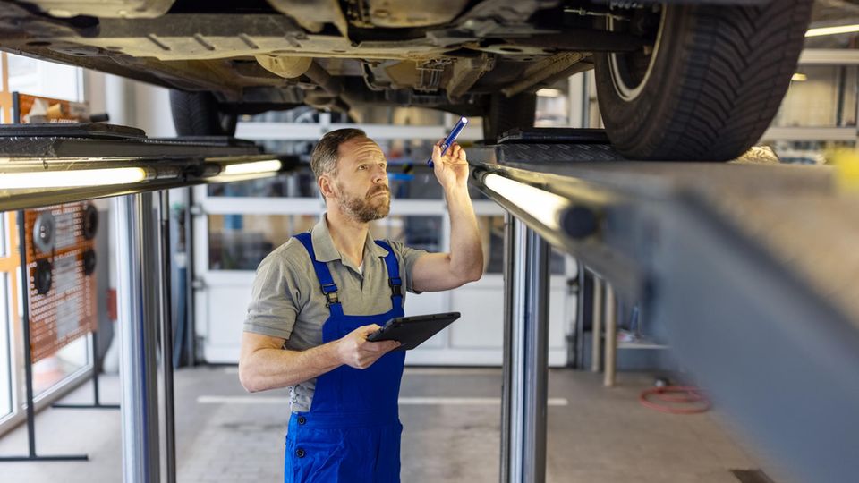 TÜV-Check: Welche kleinen Mängel fürs Durchfallen sorgen | STERN.de