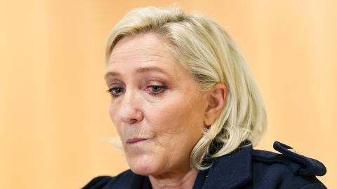 Marine Le Pen droht in Frankreich Verurteilung wegen Veruntreuung | STERN.de