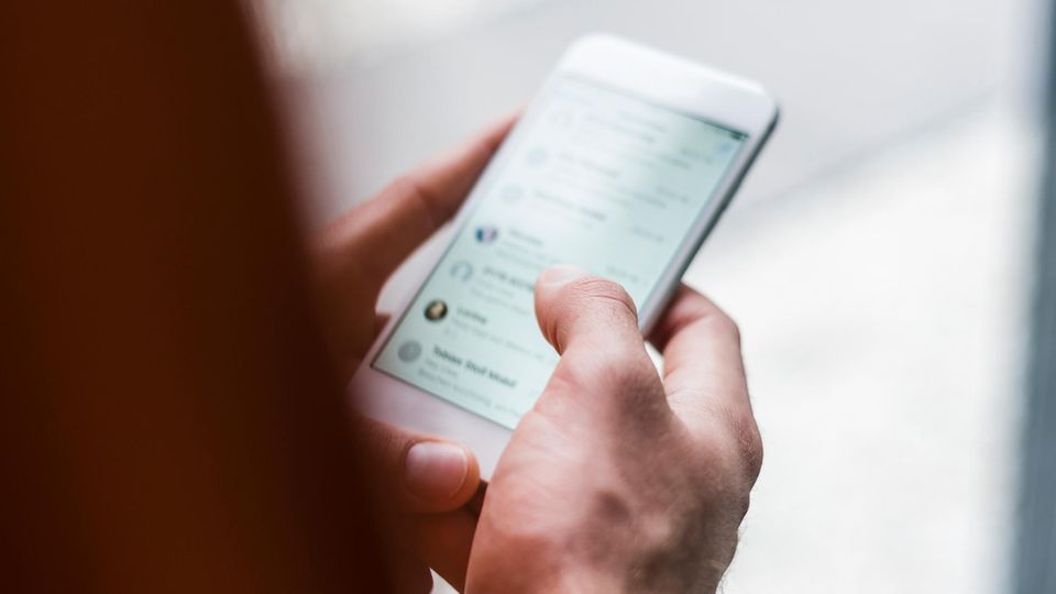 Wer hat ihre Nummer bei Whatsapp gespeichert? So finden Sie es heraus ...