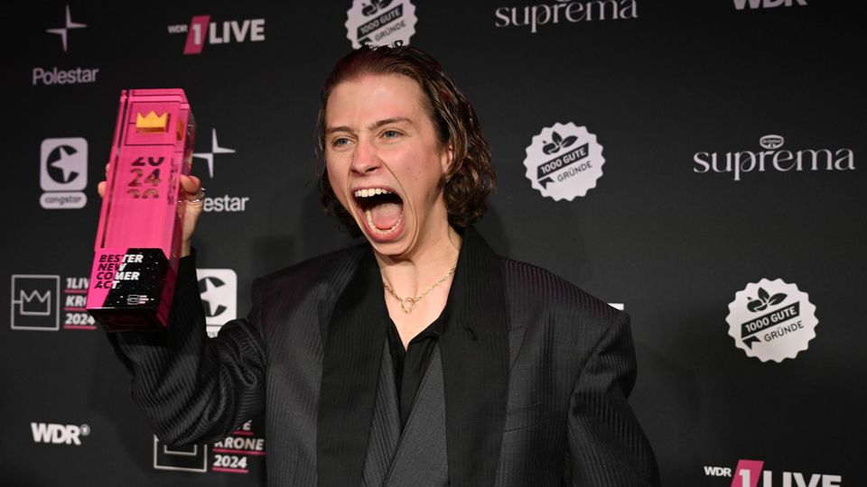 Berq: Dieser Sänger ist mit 20 schon auf dem Gipfel | STERN.de