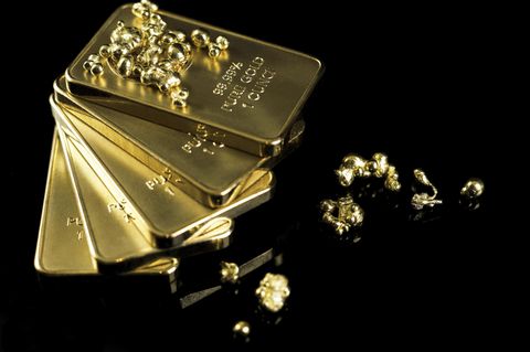 Nach Trumps Zolldrohungen: Goldpreis steigt erstmals über 3000 Dollar ...