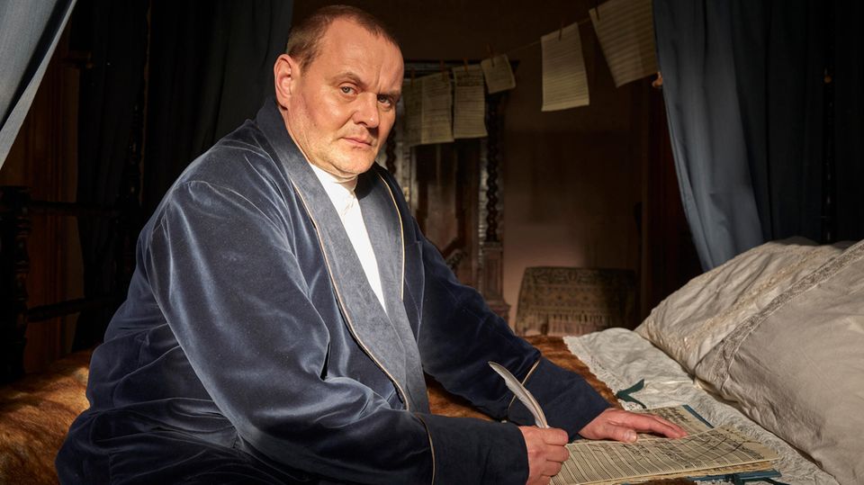 Devid Striesow: Für ARD-Film über Bach hat er sich 20 Kilo angefressen ...