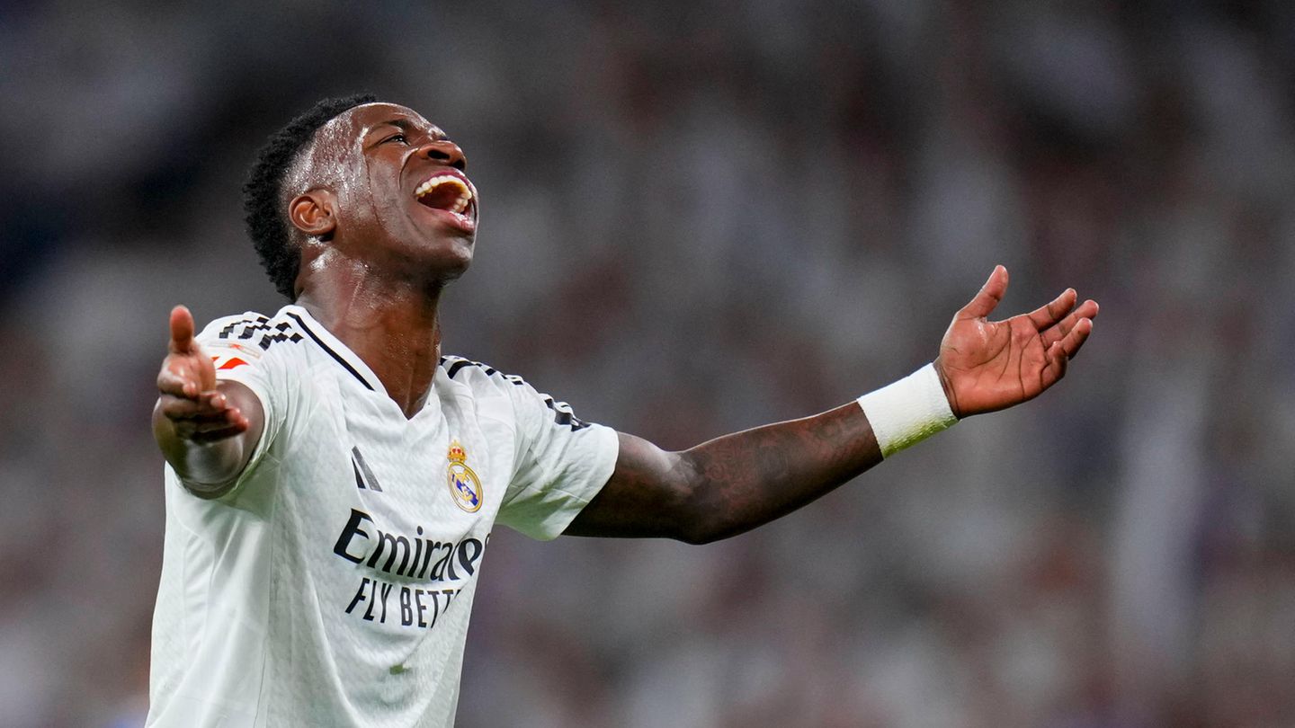 Vinícius Júnior als Weltfußballer des Jahres ausgezeichnet | STERN.de