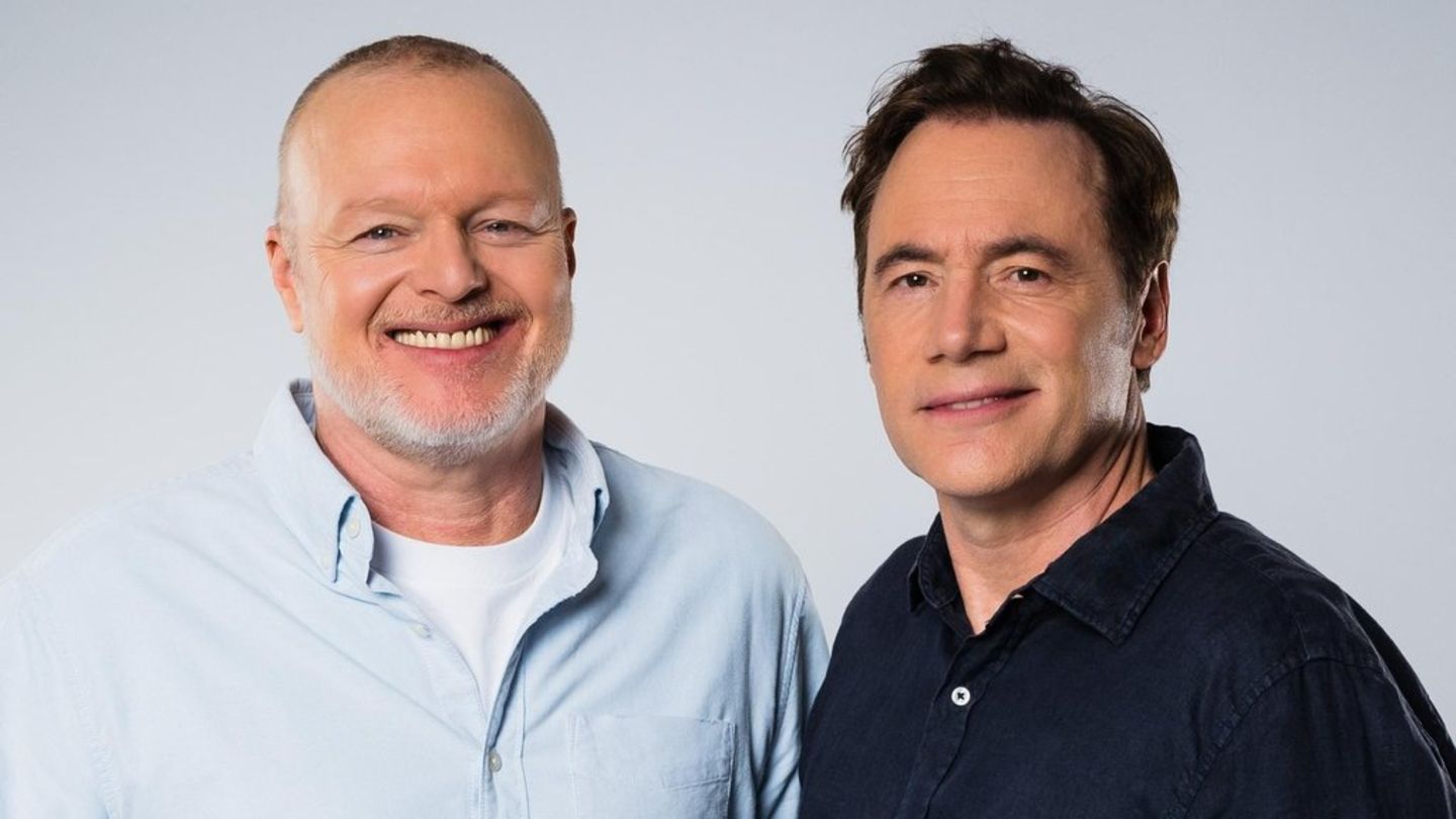 Stefan Raab kommt "in Straßenform" zu seiner Show mit Bully Herbig ...