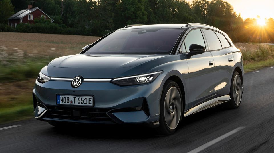 ADAC-Autotest: Ein Stromer auf Platz 1 – die besten Autos des Jahres ...