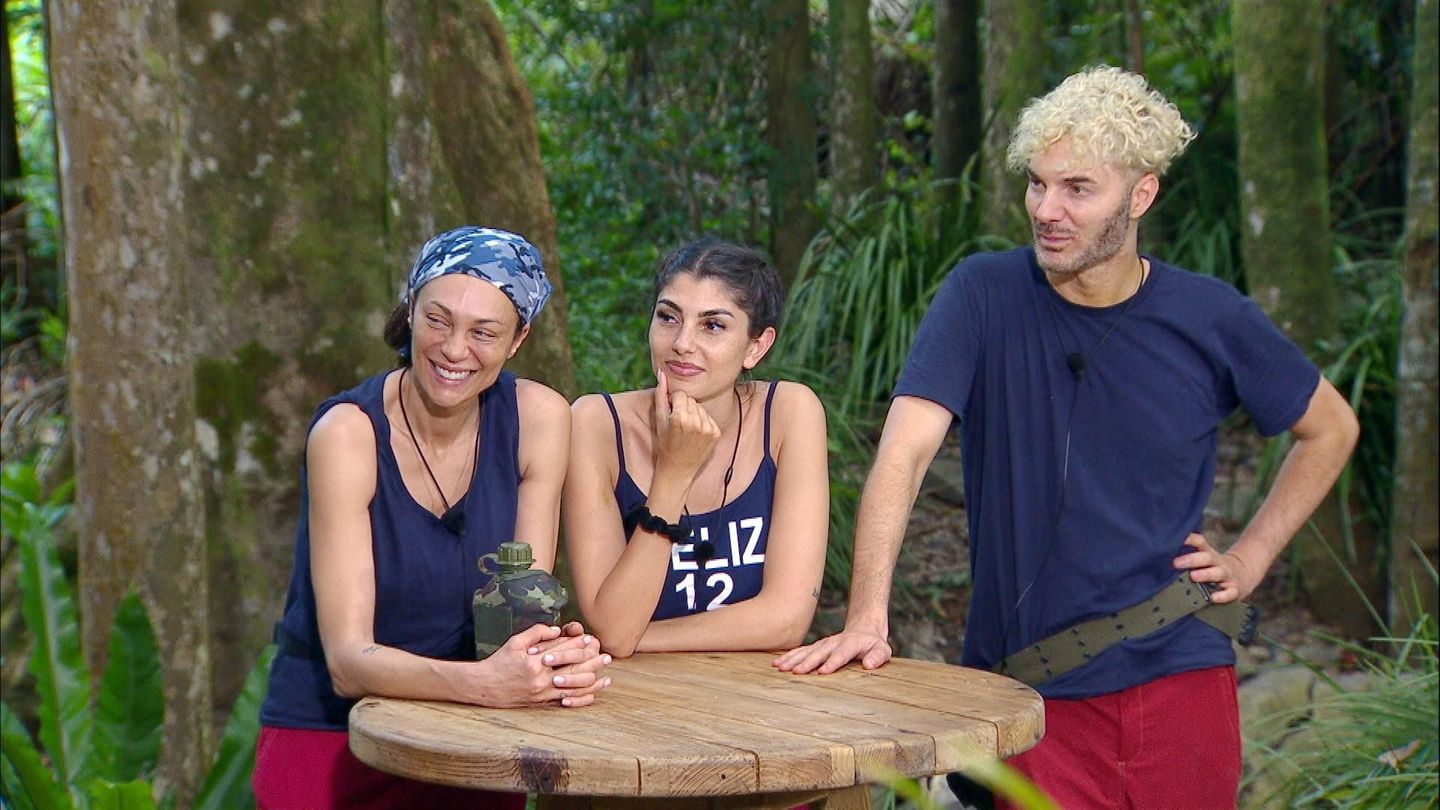 Dschungelcamp 2025 Tag 6: Lilly Becker glänzt in Essensprüfung | STERN.de