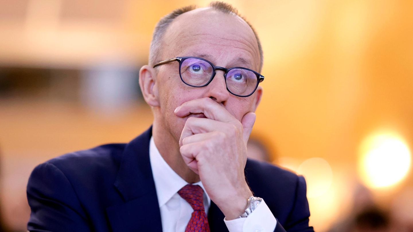 Angela Merkels scharfe Kritik könnte Friedrich Merz richtig wehtun ...