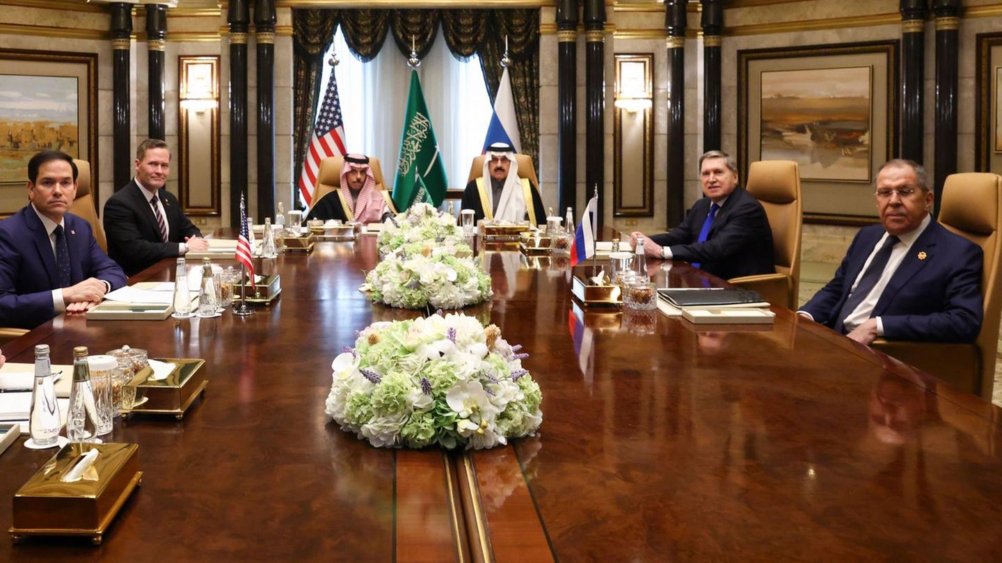 Wladimir Putin und sein Pokerspiel: Das sind Russlands Positionen ...