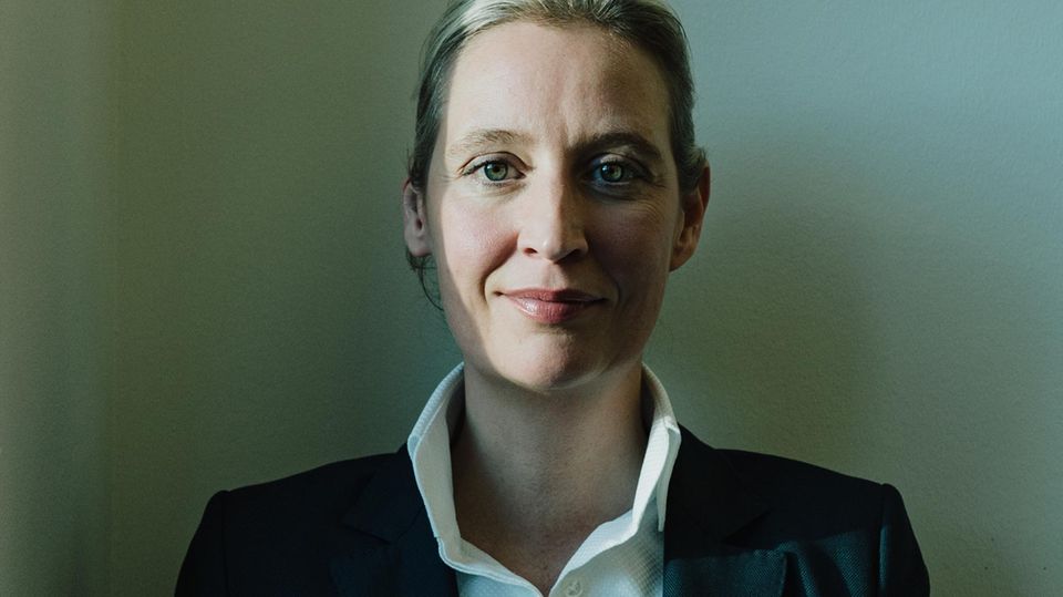 Alice Weidel: Was man in ihrem Schweizer Wohnort über die AfD ...
