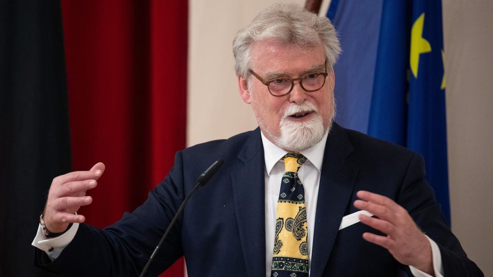 Herbert Mertin: Rheinland-pfälzischer Justizminister ist tot | STERN.de