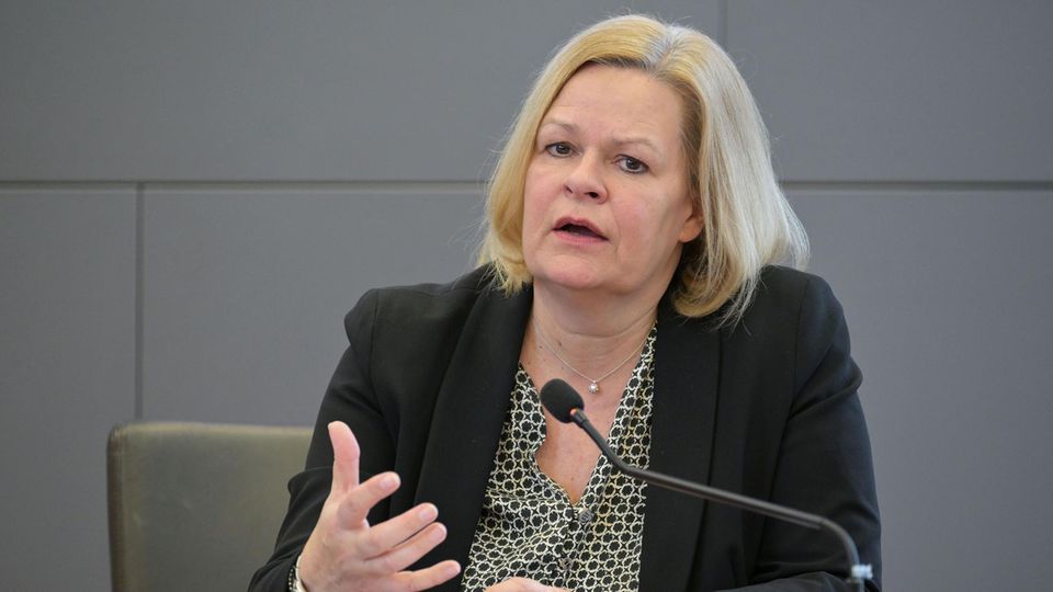 Berlin: Messerattacke am Holocaust-Mahnmal empört Politiker | STERN.de