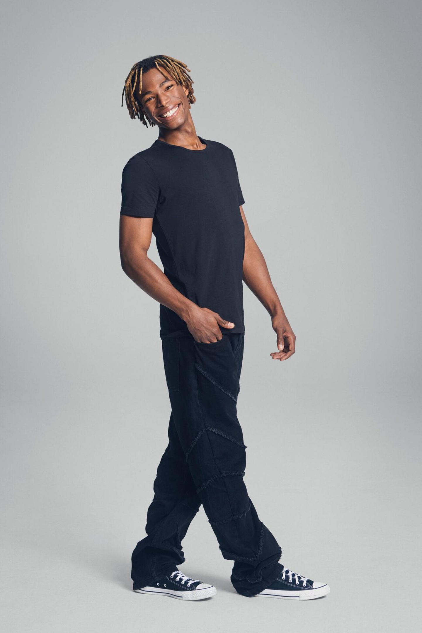 GNTM 2025: Das sind die 25 Männer-Models der 20. Staffel | STERN.de