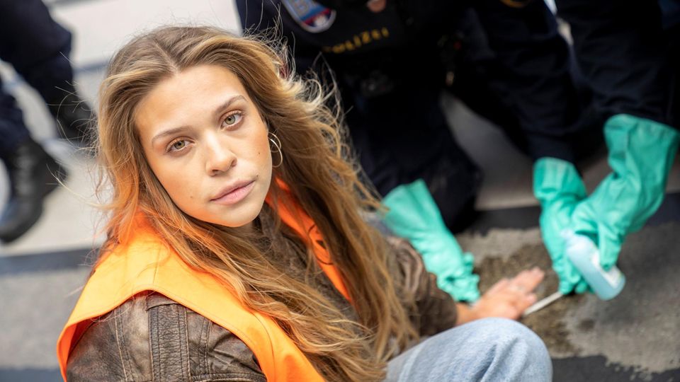 Anja Windl: "Klima-Shakira" muss Österreich verlassen | STERN.de