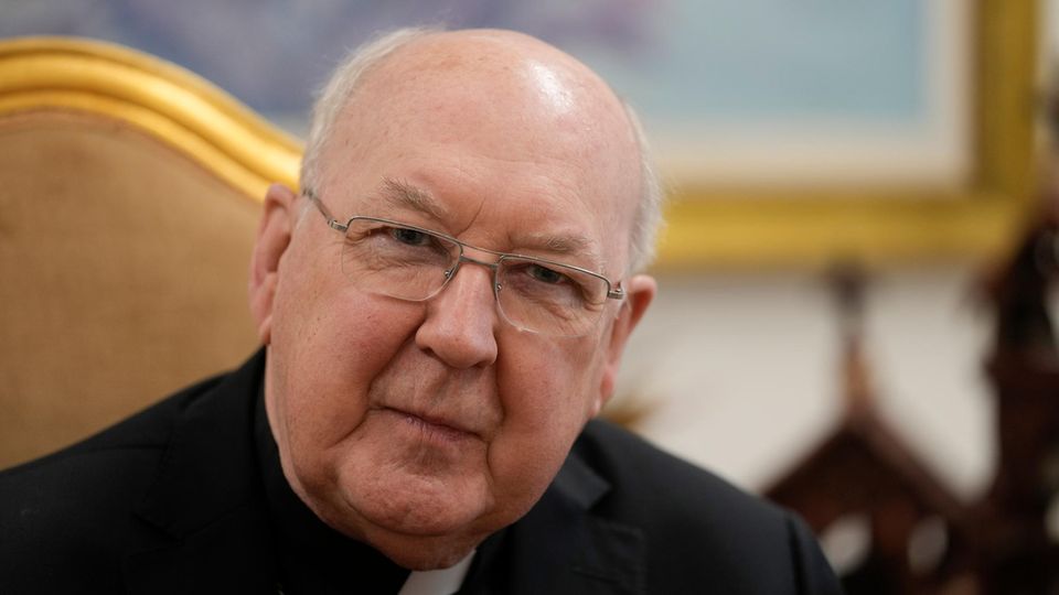 Kevin Farrell ist ein Stratege – und der mächtigste Mann im Vatikan ...