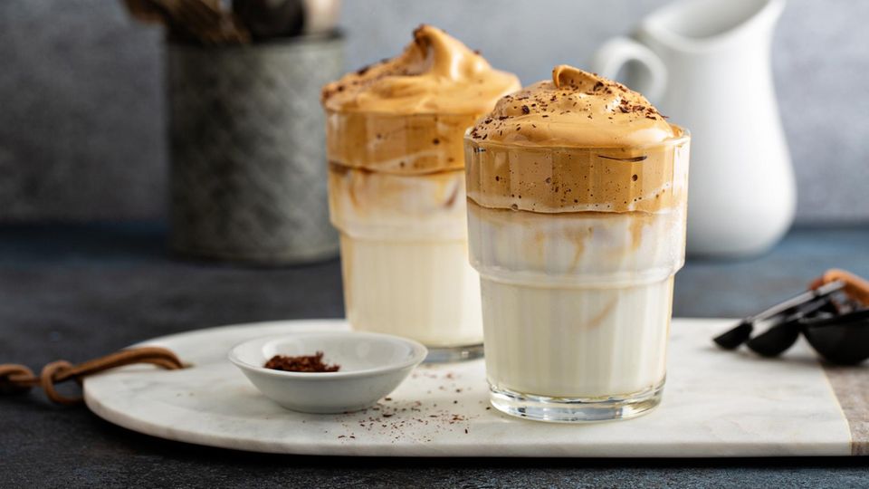 Iced Coffee trifft auf Schoko-Mousse: So mixen Sie das Trendgetränk ...