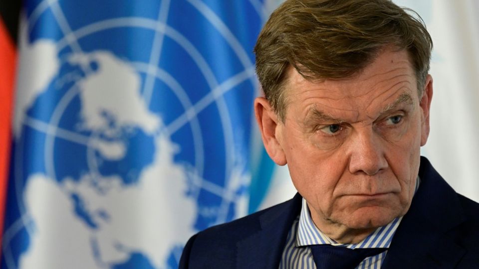 Außenminister Wadephul auf dem Weg zu Nato-Treffen in der Türkei | STERN.de