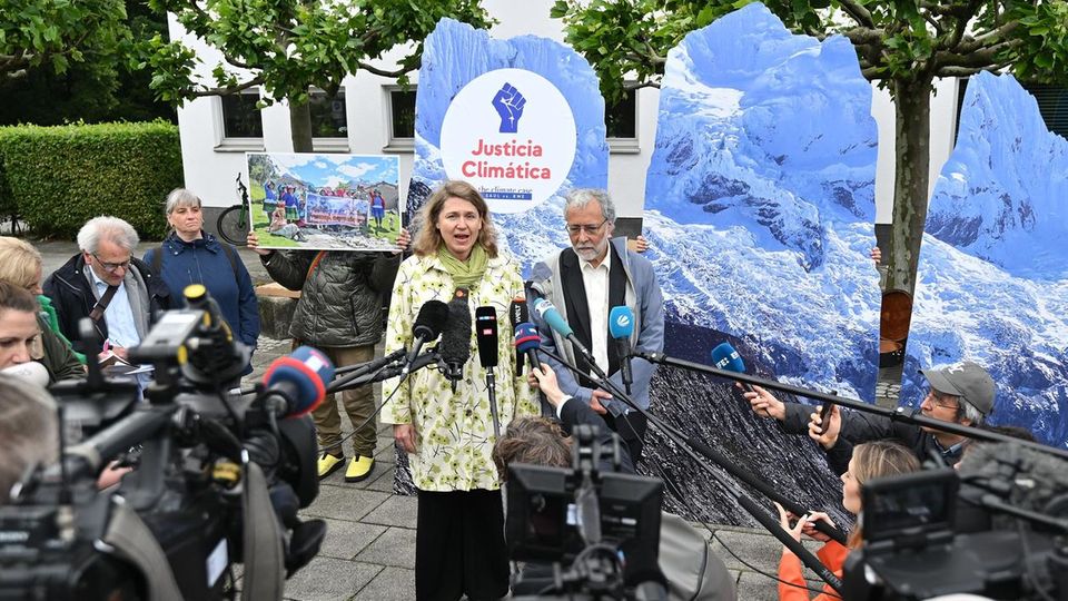 RWE: Peruanischer Landwirt scheitert mit Klage gegen Energiekonzern ...