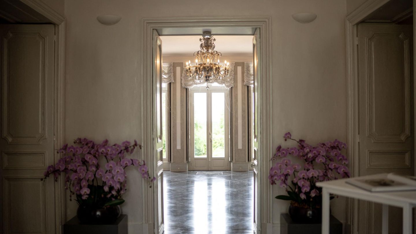 Karl-Lagerfeld-Villa unter dem Hammer: So sieht es darin aus | STERN.de