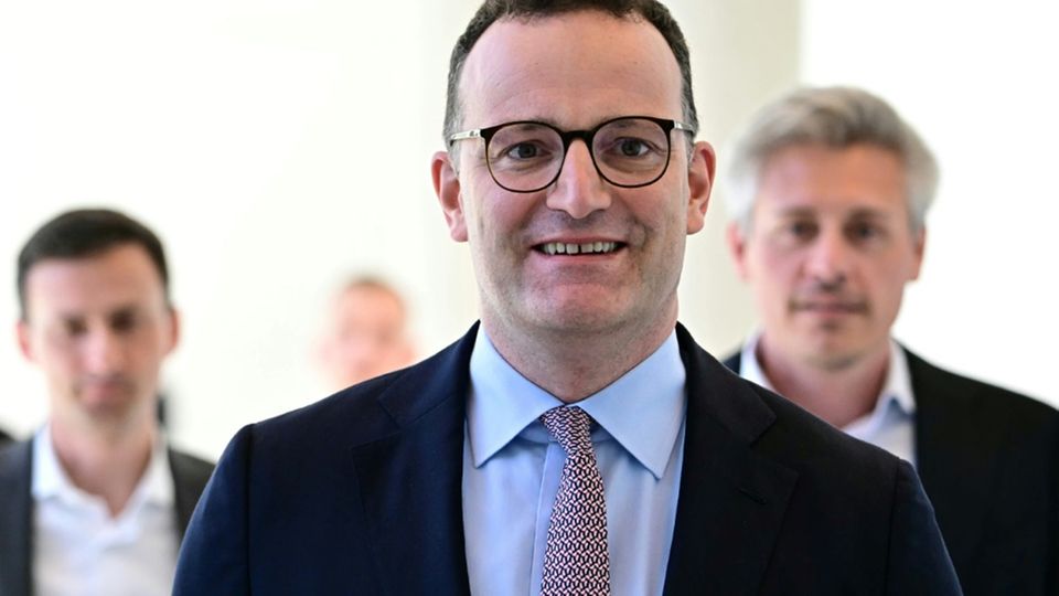 Maskenaffäre: Spahn hat keine Angst vor möglichem ...