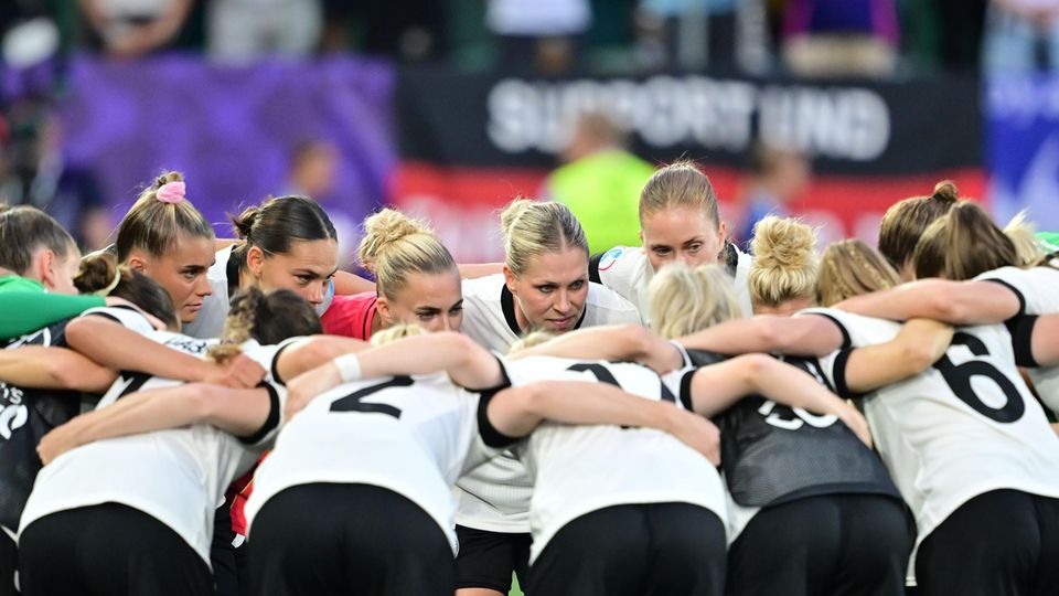 Frauen-EM: Hier sehen Sie Deutschland gegen Spanien live und kostenlos | STERN.de