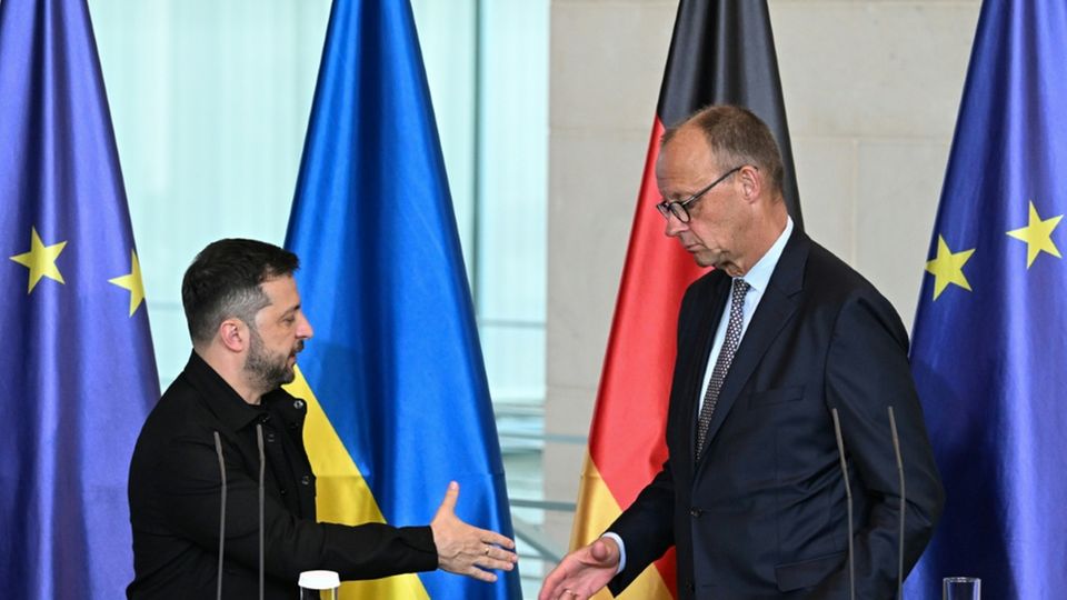 Nach Alaska-Gipfel: Merz und weitere Europäer begleiten Selenskyj bei Treffen mit Trump | STERN.de