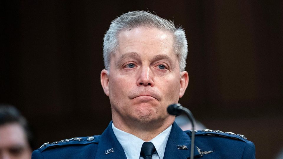 Wen Donald Trump in seiner zweiten Amtszeit entlassen hat | STERN.de